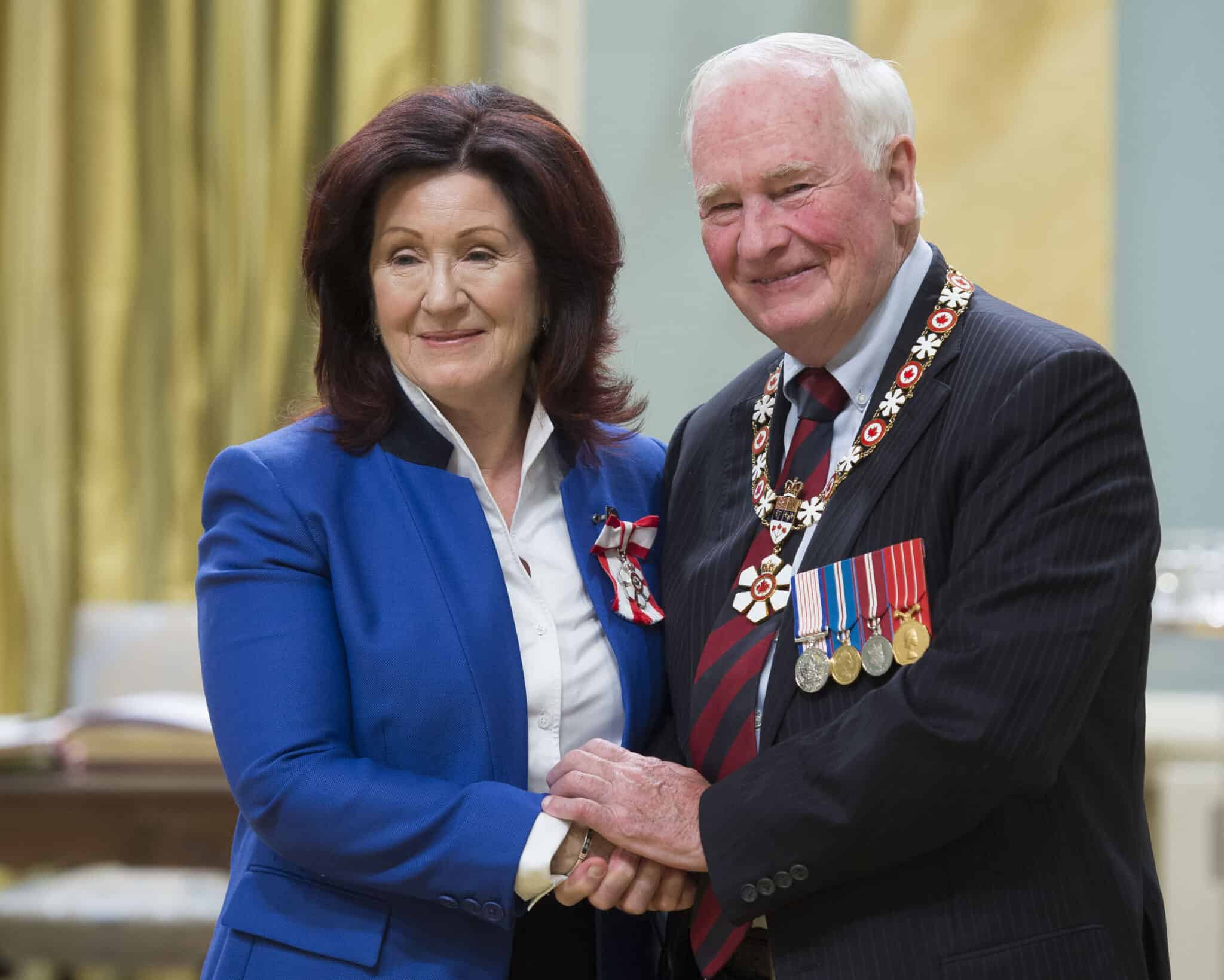 About Dr. Sue – Dr. Sue Johnson